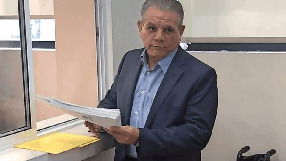 Circula nota falsa en medios sobre Jorge Longoria; él lo desmiente